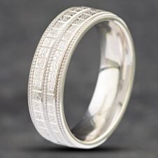 Pre-Owned Wedding Ring Collection - thejewelhut.co.uk