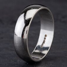 Pre-Owned Wedding Ring Collection